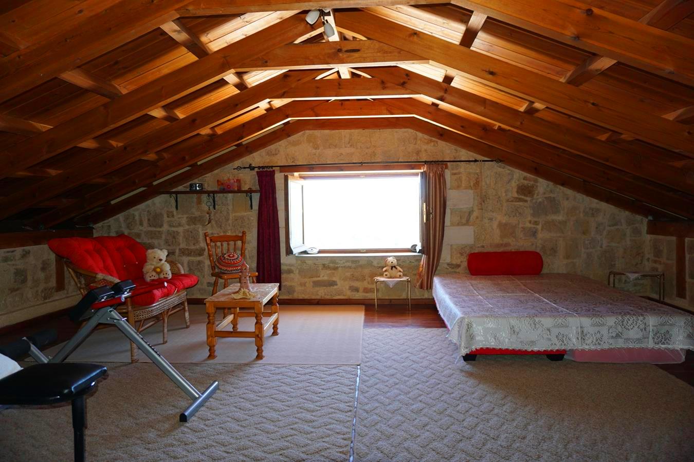 Stone-built house with sea view in Topolia - Europa Crete Properties