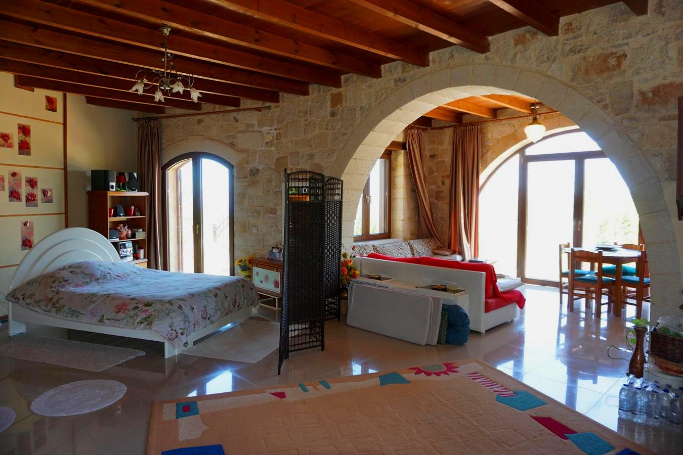Stone-built house with sea view in Topolia - Europa Crete Properties