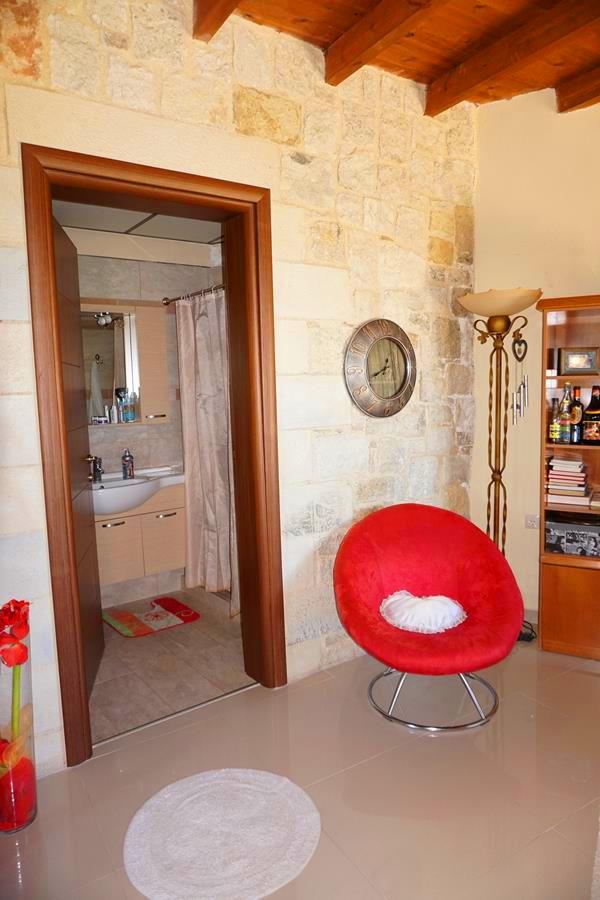 Stone-built house with sea view in Topolia - Europa Crete Properties